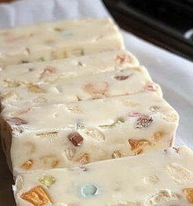 Four-Ingredient Nougat Bars – Easy, Chewy, and Festive – Delicious Recipes