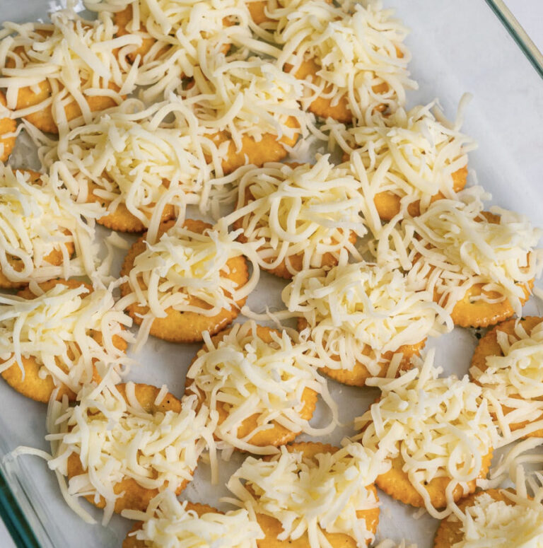 Pepperoni Pizza Crackers: Your 10-Minute Snack Hack – Delicious Recipes